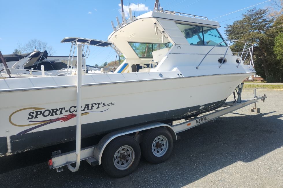 1998 Sport-Craft 272 Sport Fisherman